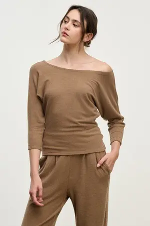 Velvet By Graham & Spencer Selena Top - Brown