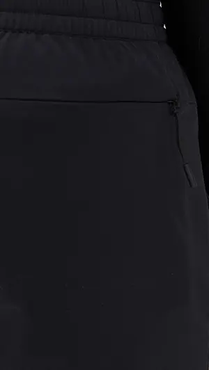 Beyond Yoga Performance Shorts - Black