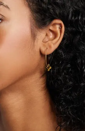 KIARA BY KI-ELE Daisy Flower Hoop Earrings