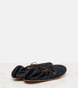 THE ROW Round Velvet Ballet Flats - Black