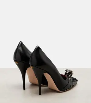 Valentino Garavani Pas De Chat 105 Leather Pumps - Black