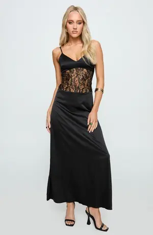 Princess Polly Captivate Lace Gown