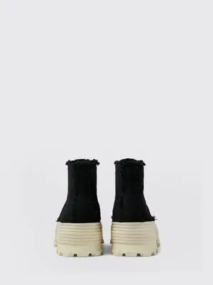 Camper Lace-up Combat Boots - Black