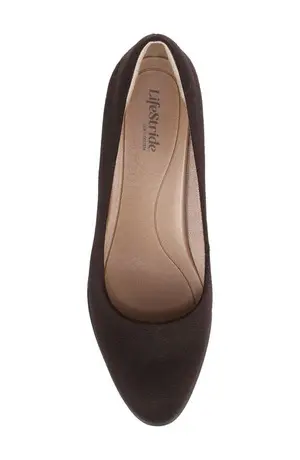 LIFESTRIDE Elevate Platform Pump - Dark Chocolate