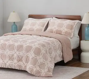 BERKSHIRE BLANKET Berkshire Velvetsoft & Sherpa Queen Comforter Set - One-color