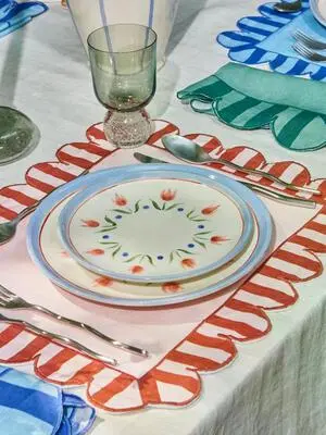 MISETTE Scalloped Stripe Placemat