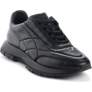 Givenchy Quilted Leather Trainer Sneakers - Black