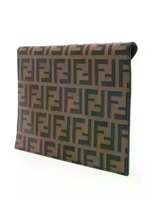 Fendi Ff-plaque Leather Clutch