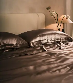 Gingerlily Silk Mocha Super King Duvet Cover