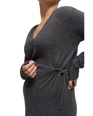 INGRID & ISABEL V-neck Sweater Maternity Dress