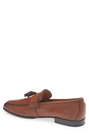 Steve Madden Biscayne Tassel Loafer - Tan