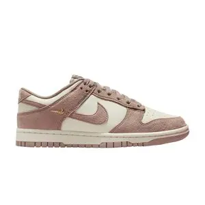 Nike Dunk Low Sneakers