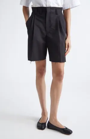 Maison Margiela Pleated Shorts For Women