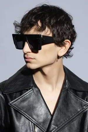 Balmain Sunglasses With Logo - Black