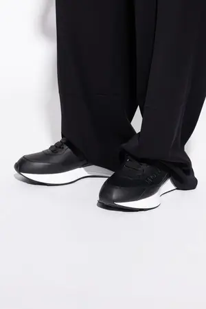Alexander McQueen Sports Shoes With Logo - Black
