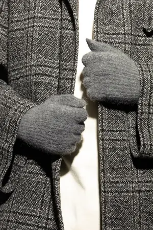 Jacquemus Wool Gloves - Grey
