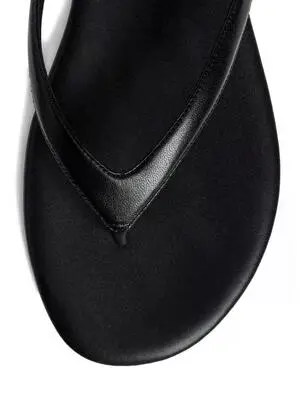 12 STOREEZ Leather Flip-flops