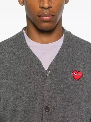 Play Comme Des Garcon Logo Heart-emblem V-neck Cardigan - Grey