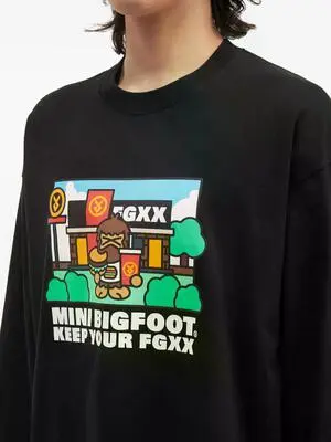 FINGERCROXX Graphic Long-sleeve Top