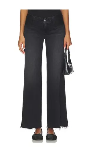 Maternity Wide-Leg Jeans