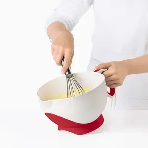 CUISIPRO Deluxe Batter Bowl Mixing With Handle And Measurements