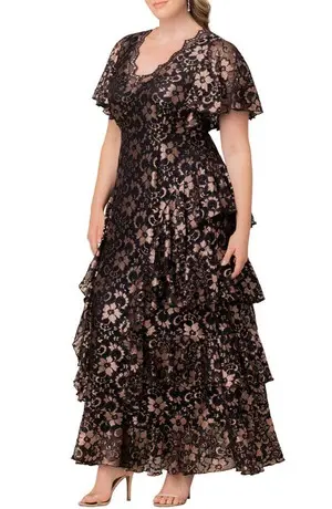 KIYONNA Mon Ange Tiered Lace Gown