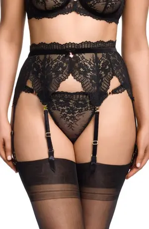 Dita Von Teese Garter