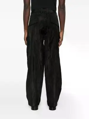 LABRUM Pleat-texture Cargo Trousers