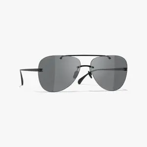 Chanel Pilot Sunglasses - Black