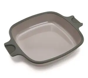MAD HUNGRY 10' Microwave Safe Square Everyware Pan - One-color