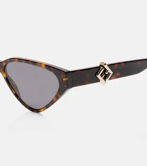 Fendi Ff Diamonds Cat-eye Sunglasses