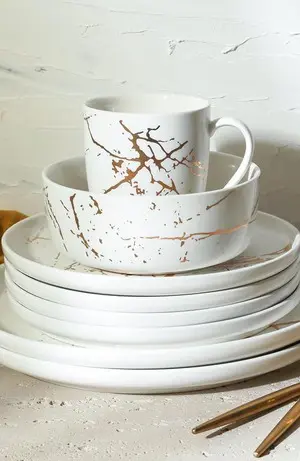 STONE + LAIN Zora Porcelain 16-piece Dinnerware Set