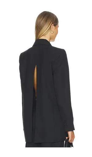 ST. AGNI Split Back Blazer