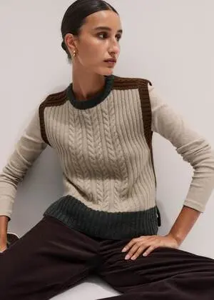 ME+EM Merino Cashmere Cable Knit Vest With Snood - Hazelnut Mélange Multi