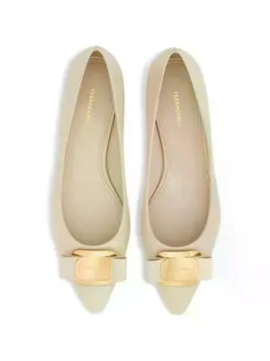 FERRAGAMO Vara Ballet Flats - Neutrals