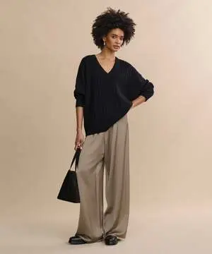Jenni Kayne Nell V-neck Sweater - Black