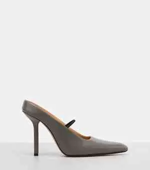 Calvin Klein Suki Leather Pumps