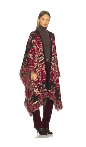L'Agence Naoko Poncho