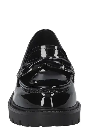BELLA VITA Avalon Lug Sole Loafer - Black Patent