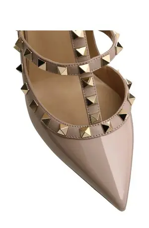 Valentino Garavani Rockstud T-strap Pumps