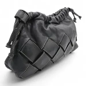 BOLSA NOVA HANDBAGS Bolsa Nova Greta Woven Leather Clutch With Shoulder Strap - Black