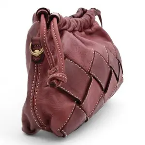 BOLSA NOVA HANDBAGS Greta Clutch - Bordeaux