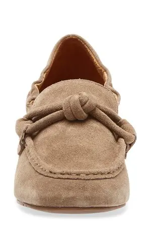 CHOCOLAT BLU Anya Loafer - Camel Suede