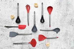CUISIPRO Silicone Spaghetti Server