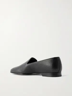 Manolo Blahnik Mario Leather Loafers - Black