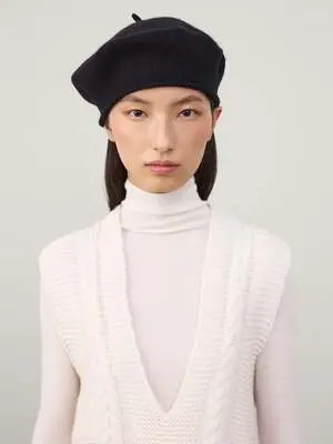 LISA YANG STORE The Saint Germain Beret - Black