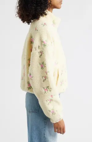 HAPPY CAMP3R Rose Petals Quarter Zip Pullover - Cream