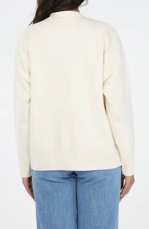 RAIN AND ROSE V-neck Button Cardigan - Ivory