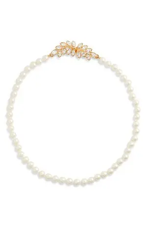KENNETH JAY LANE Crystal Leaf Faux Pearl Necklace - Gold