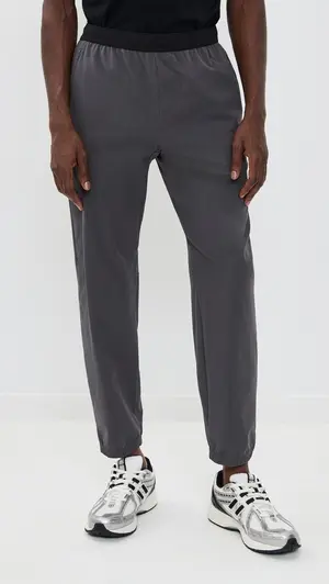 Beyond Yoga On The Go Joggers - Graphite